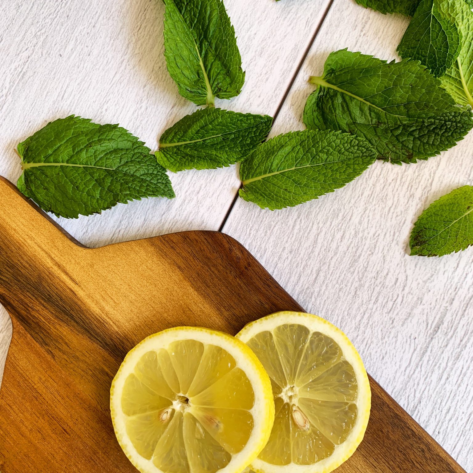 Limonada casera con menta - Yuka