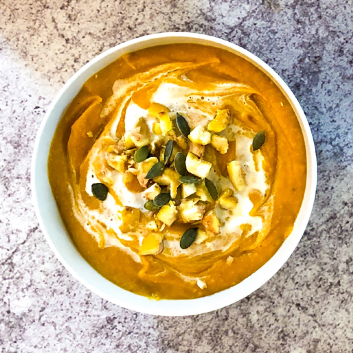 Velouté de butternut et châtaignes - Yuka